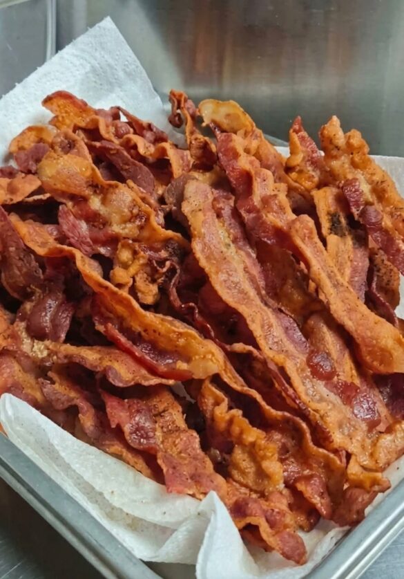 Ultimate Crunchy Carnivore Bacon - BestRecipes